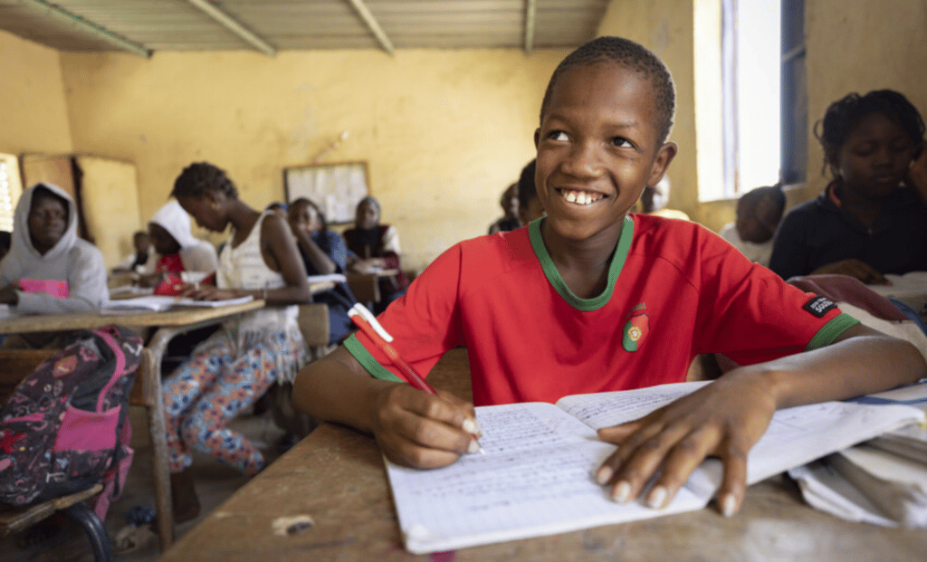 Lettre d’un parrain : conseils pour écrire à votre filleul